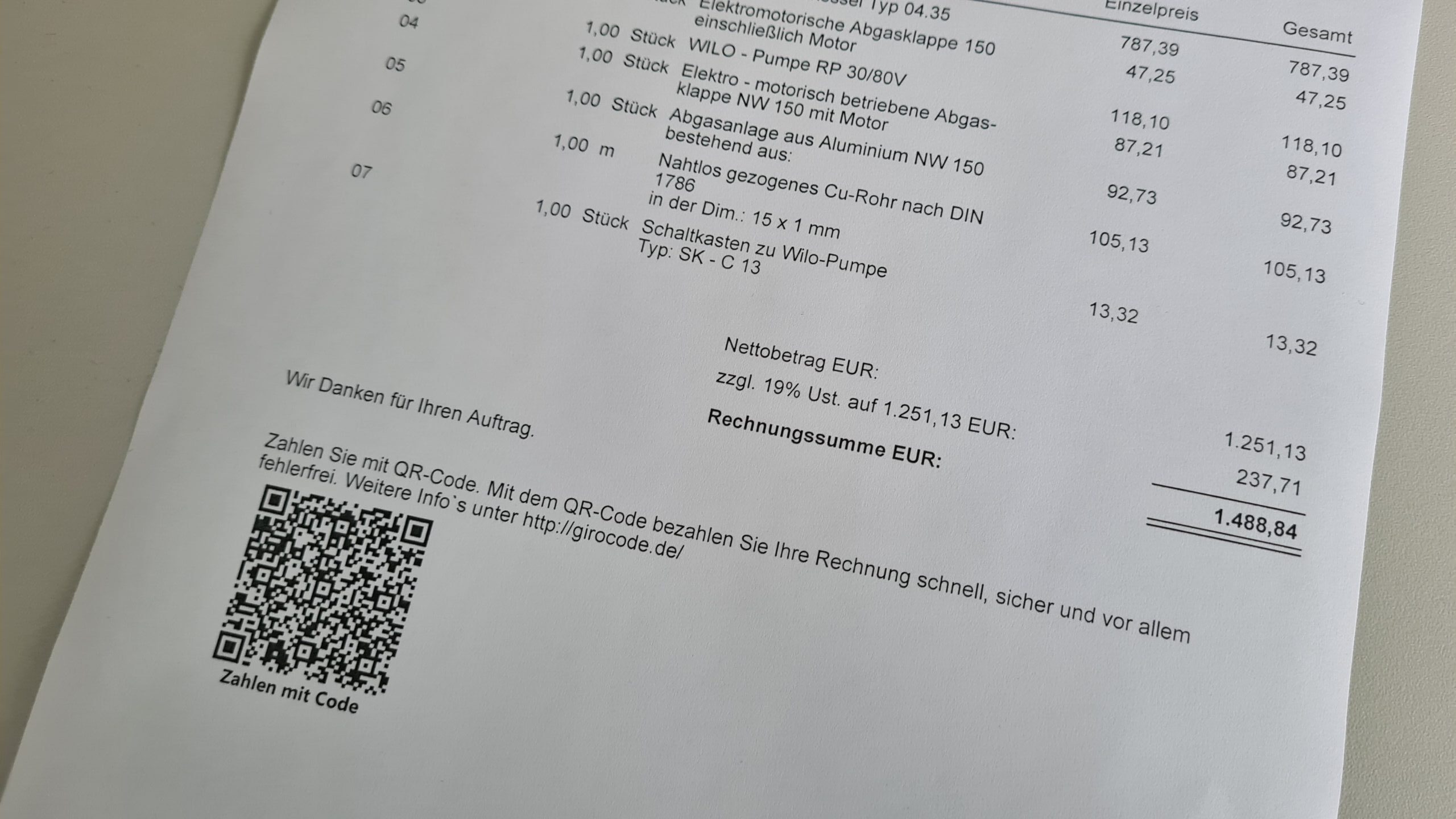 Ein QR-Code auf der Rechnung bringt viele Vorteile! - 4Master